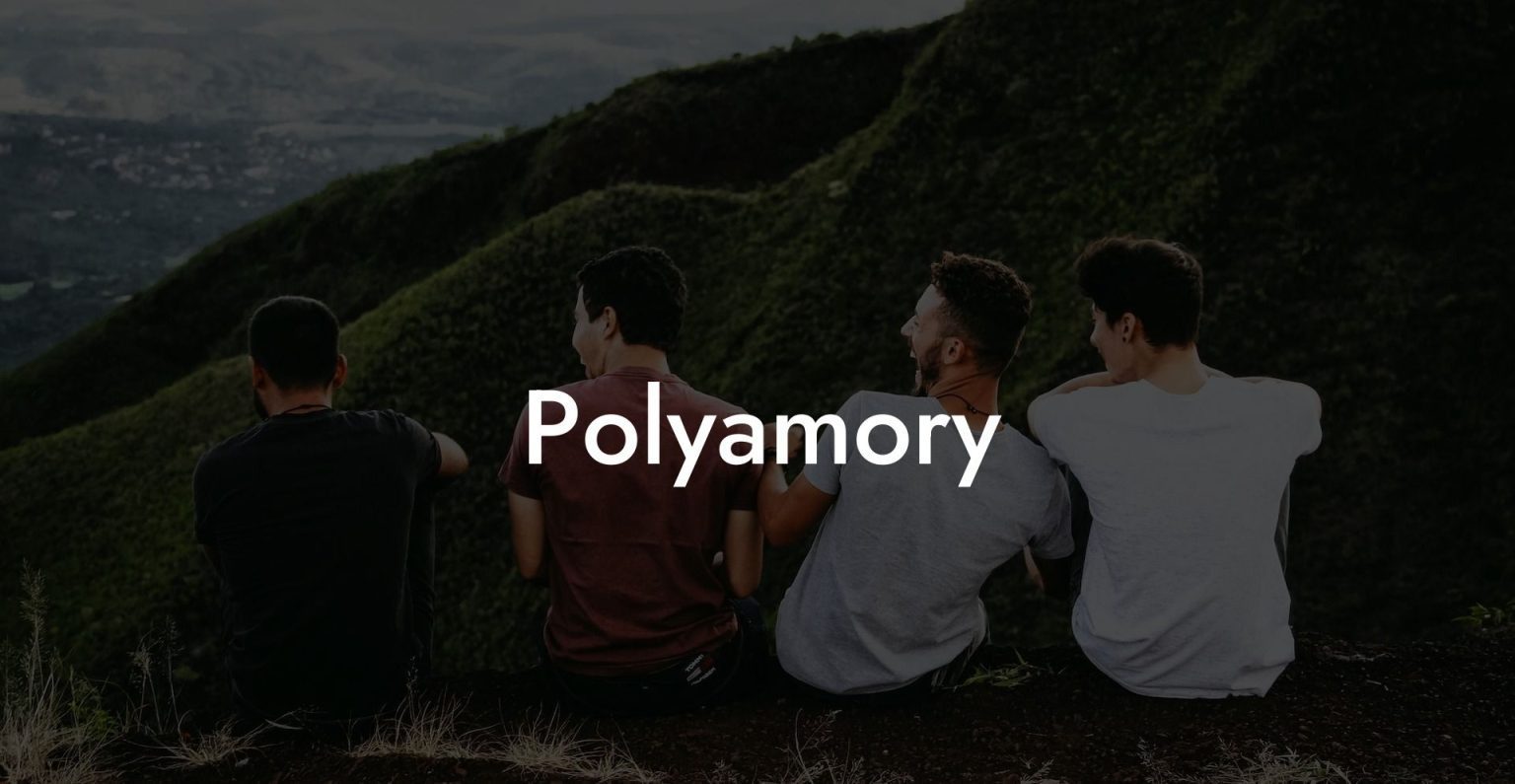 Monogamy vs Polygamy: Key Differences